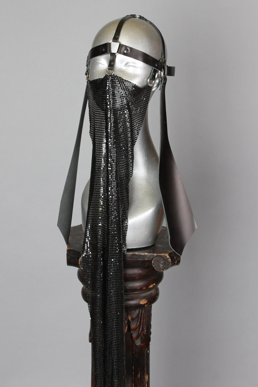 Darmara - Darmara female cage - HEADGEAR VIII (2020) – FIVE AND DIAMOND